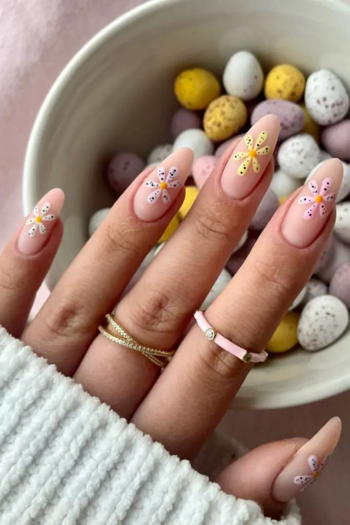 43 Most Fabulous Daisy Nails That Are Utter Perfection! - The Catalog ...