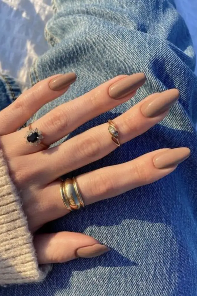 10 Minimalistic Summer Nail Designs for a Subtle Chic Look - The ...