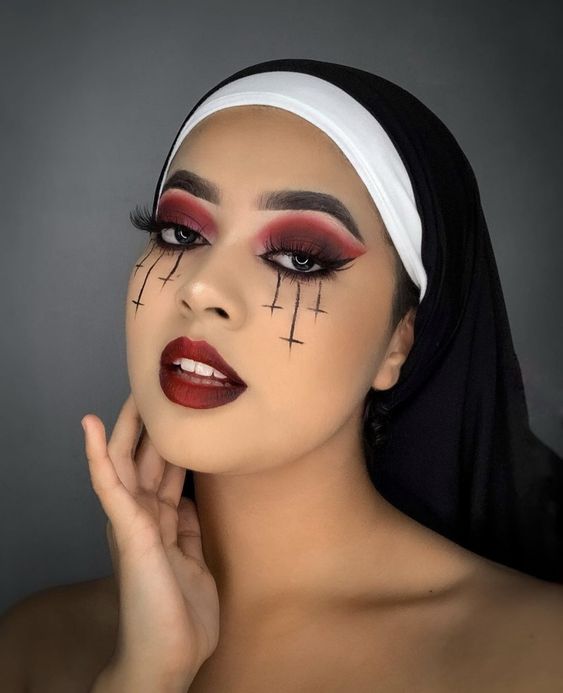 13 Easy Halloween Makeup Ideas To Try That's Perfect for Beginners ...