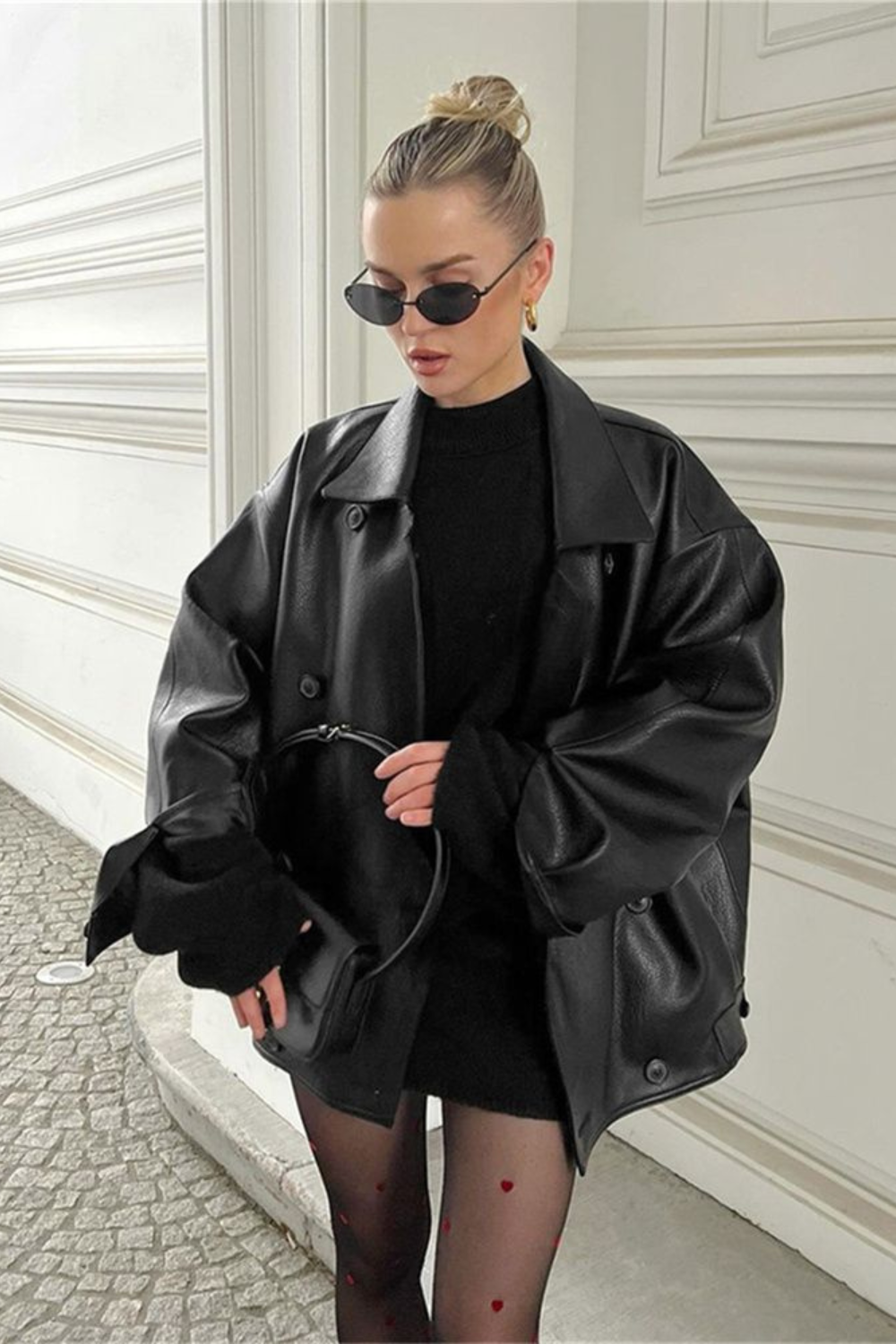 Oversized Leather Jacket Outfits To Rock This Season! - The Catalog by ...